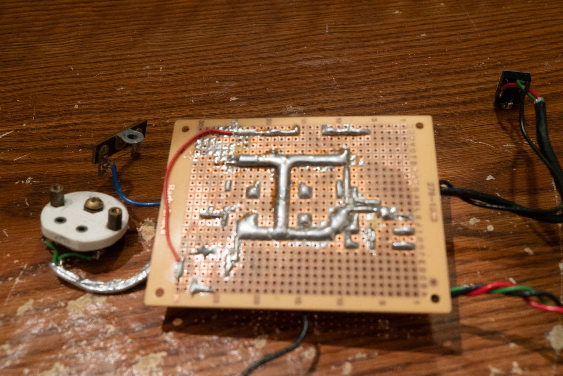 AM Radio Transmitter – PaulSide